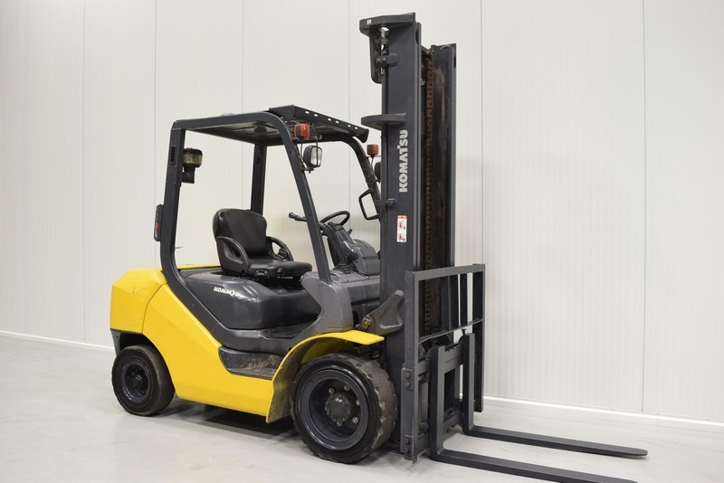 Komatsu FD30-17 Diesel Forklift - Forkify