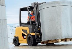 Caterpillar EP40 Electric Forklift - Forkify